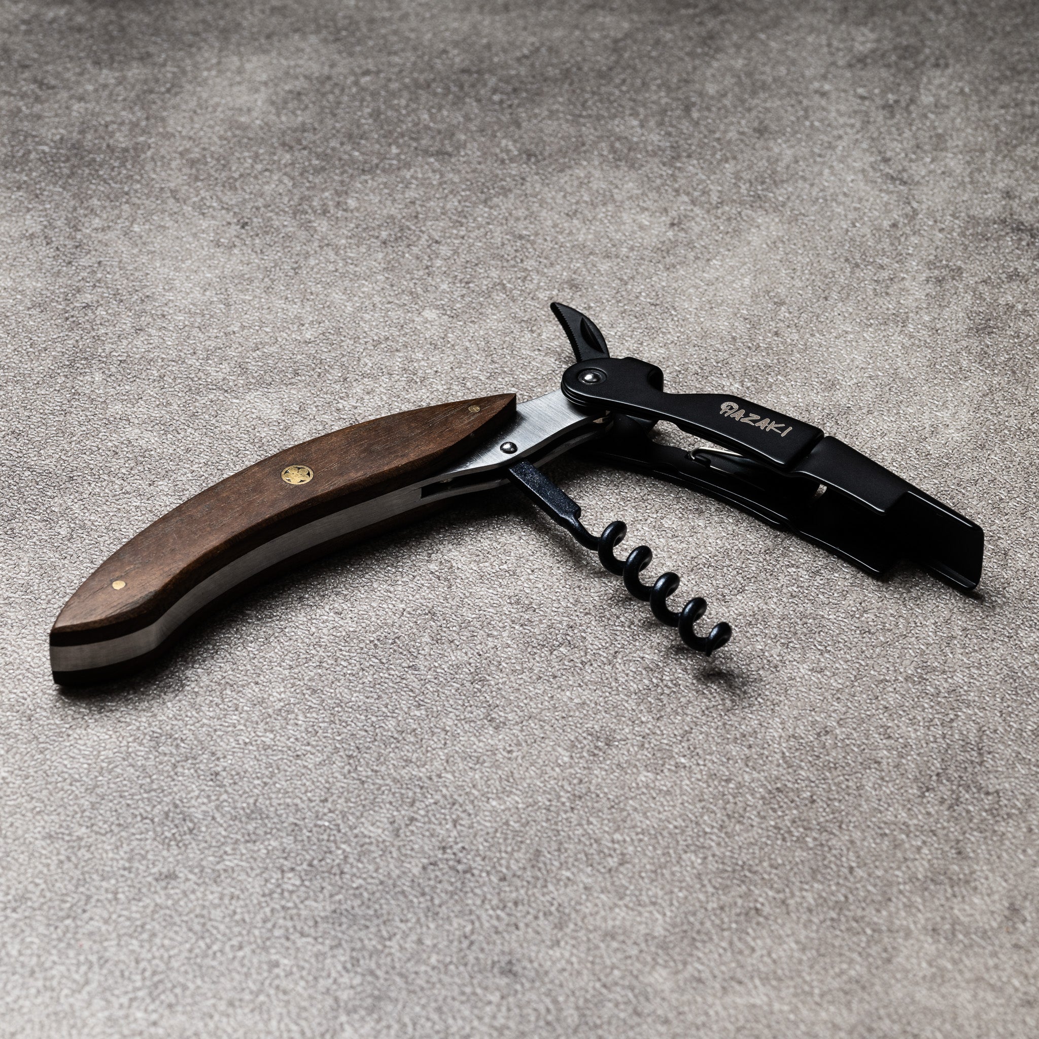 Wine Corkscrew - Walnut – Hazaki Knives